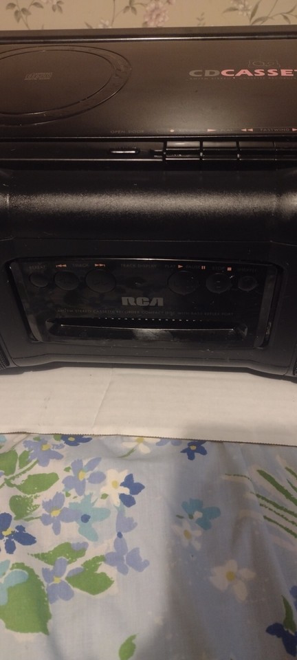 RCA AM/FM Stereo CD/Cassette Player Boombox Tested Working Original ...