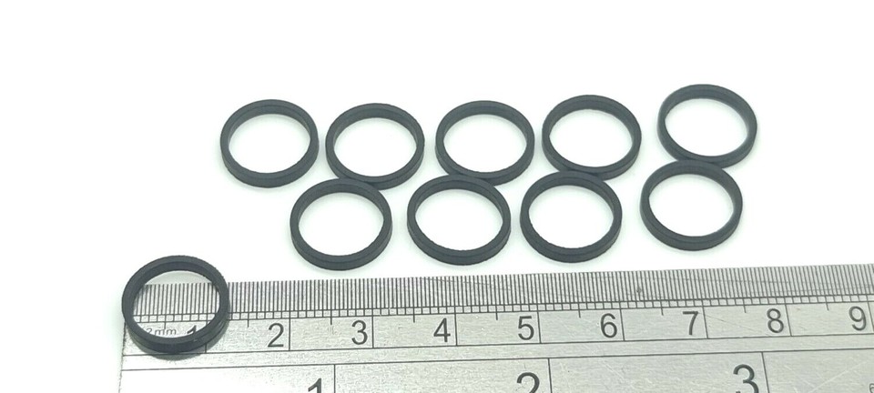 HORNBY X8029 X8461 S8318 TRAIN TRACTION TYRE 10pk CLASS 25 35 37 43 47 ...