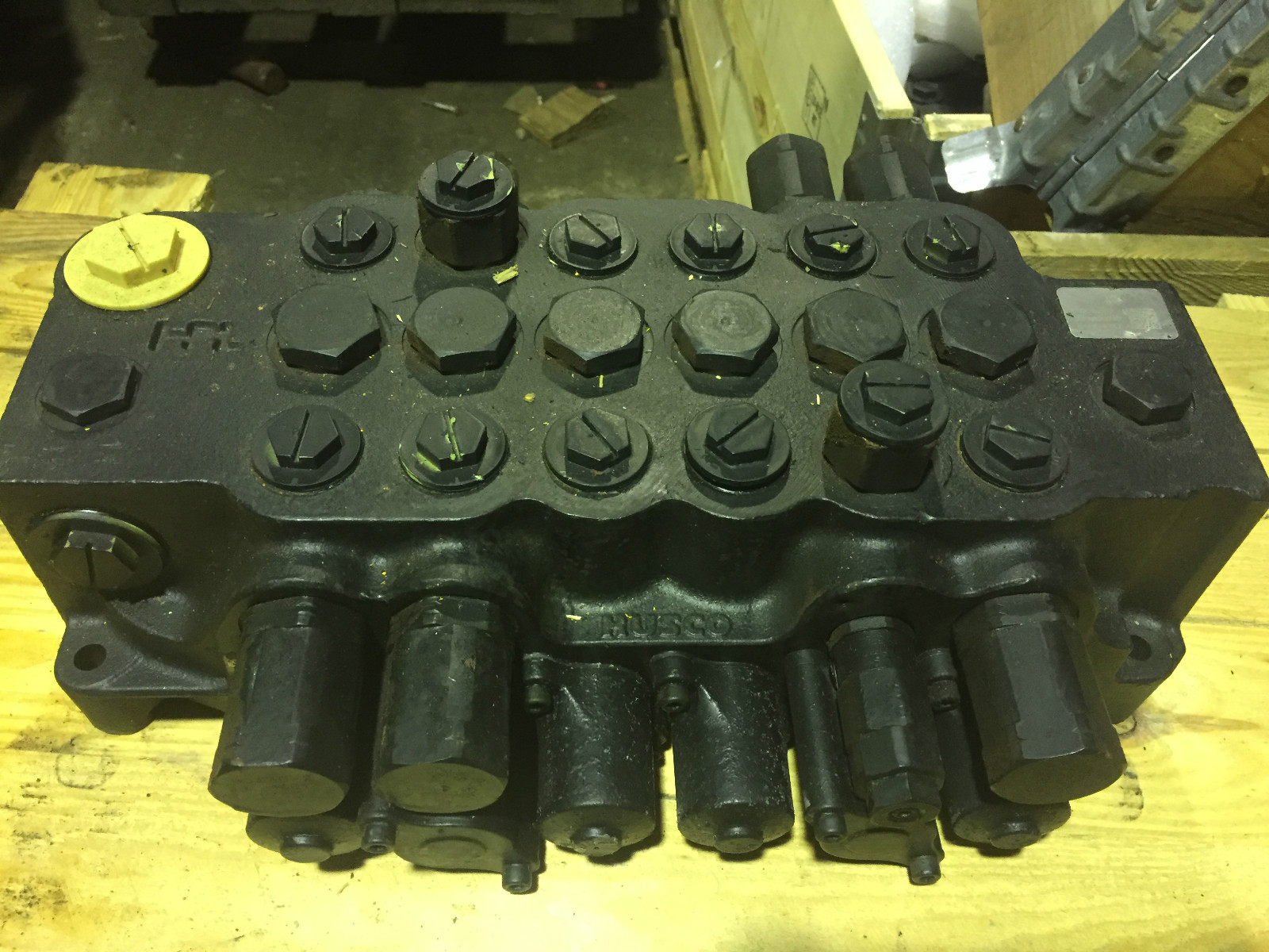 JCB 3CX Valve Block P/N 333/D0715 Price inc's VAT | eBay UK