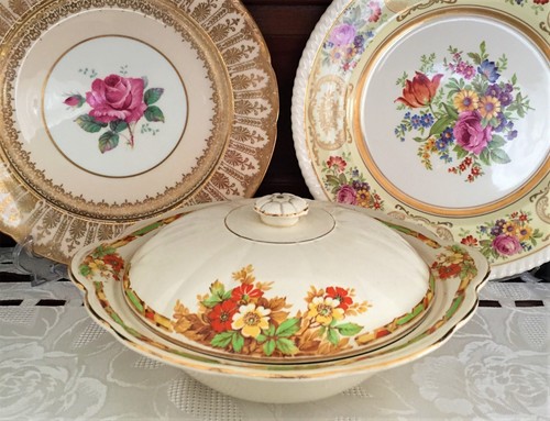VINTAGE TAMS WARE ENGLAND FLORAL PATTERN LIDDED VEGETABLE TUREEN C1953 ...