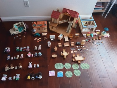 HUGE Calico Critter Collection LOT - FIGURES, BUILDINGS, And ACCESORIES ...