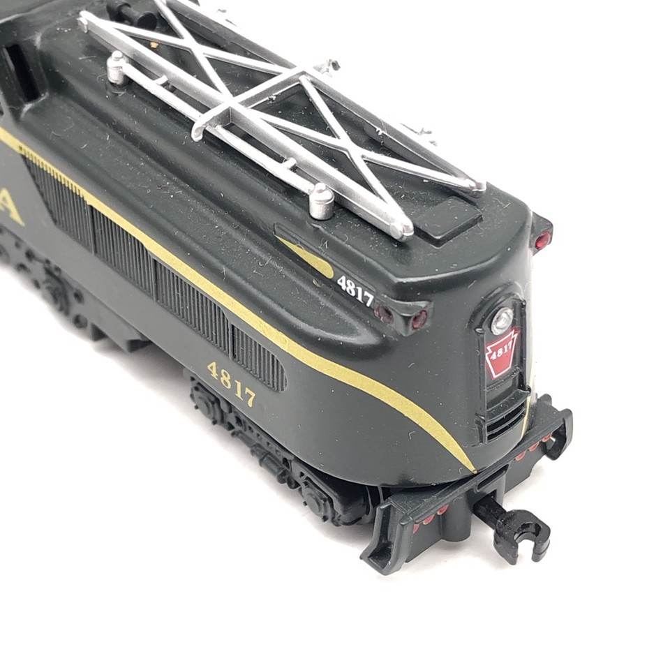 Bachman GG-1 Locomotive - PRR #4807 (Brunswick Green Single Stripe), N ...