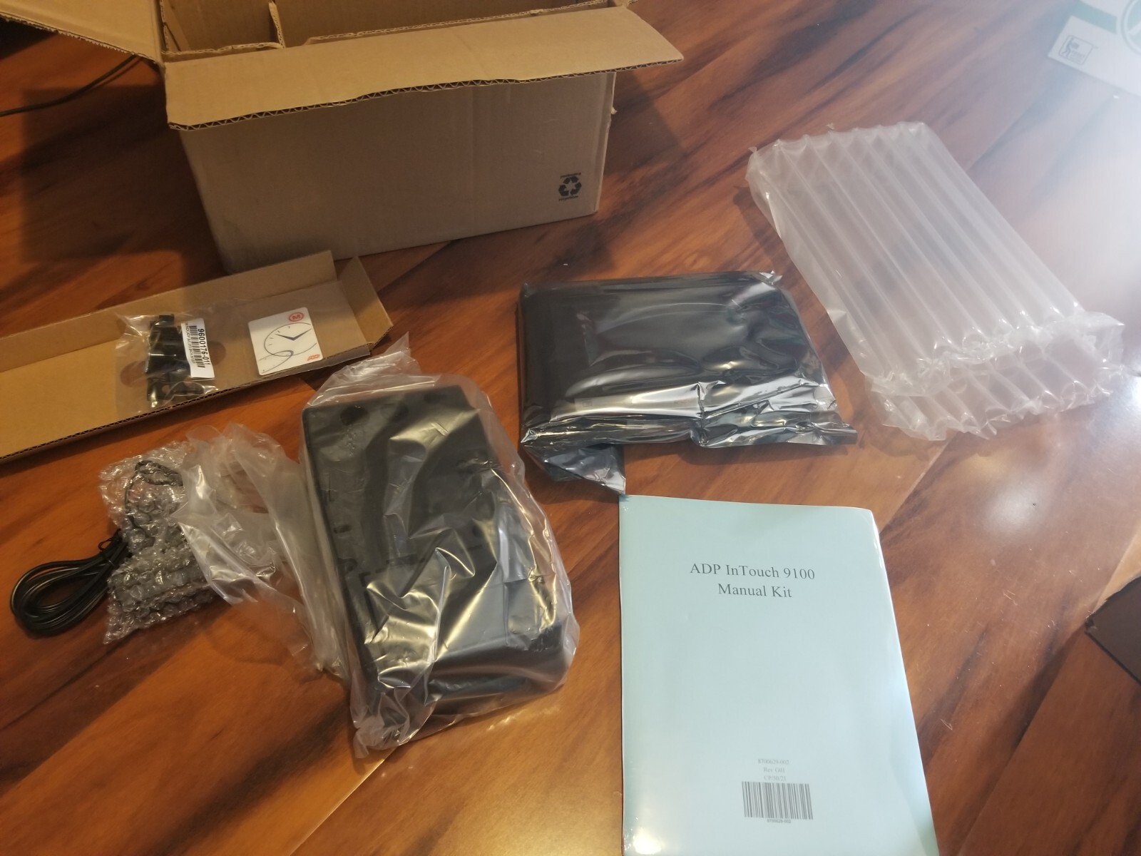 NEW ADP KRONOS 8609100-458 KRONOS InTouch 9100 8609100-458 Time Clock ...