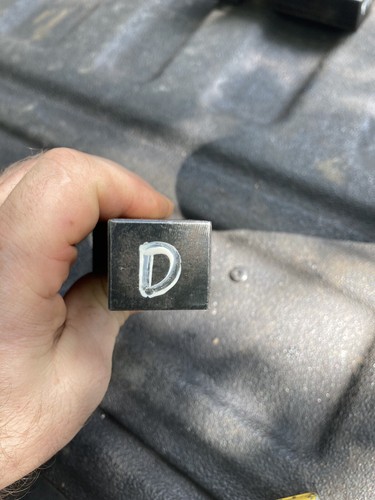 D) Valenite VHDBS-16R Metal Lathe Face Grooving Trepanning Tool Holder ...