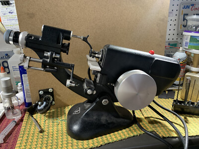 Lensmeters & Keratometers - Lensmeter