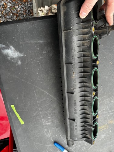 Volvo S40 intake manifold turbo 2005-2011 | eBay