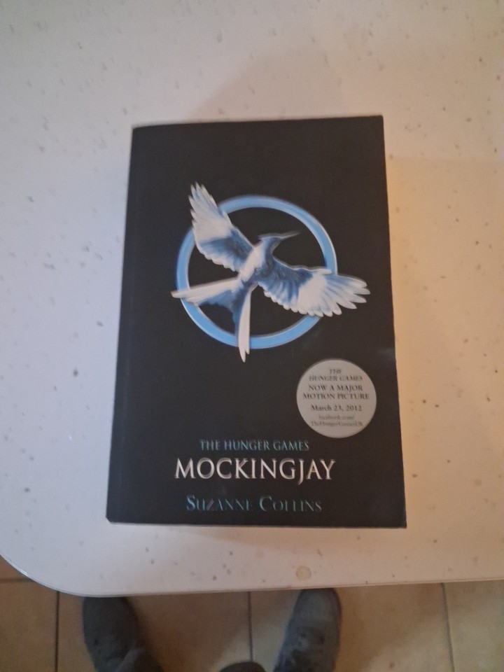 Mockingjay by Suzanne Collins (Paperback, 2011) | eBay UK