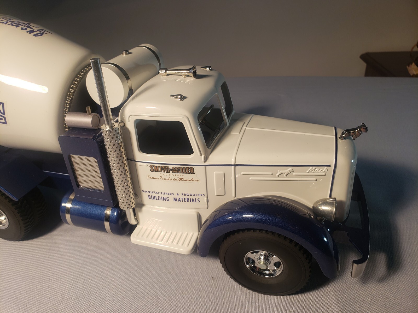 RARE Smith Miller FRED THOMPSON L MACK BLUE DIAMOND CEMENT MIXER 037/ ...