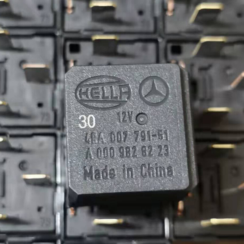 HELLA Mercedes Power Relay 4Pins 4RA007791-51 12V DC *A0009828223* for ...