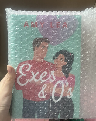 Illumicrate afterlight January Full box - Exes & O’s Special Edition ...