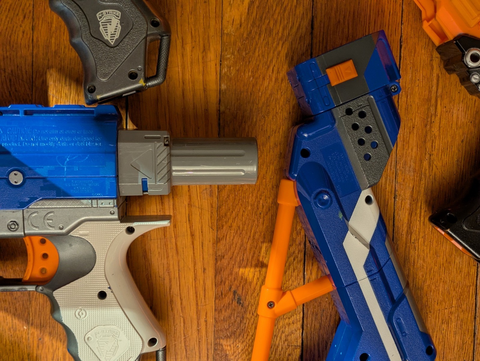 Lot of 5 Nerf Guns w/ Attachments, Mags - Recon,Raider,Retaliator ...