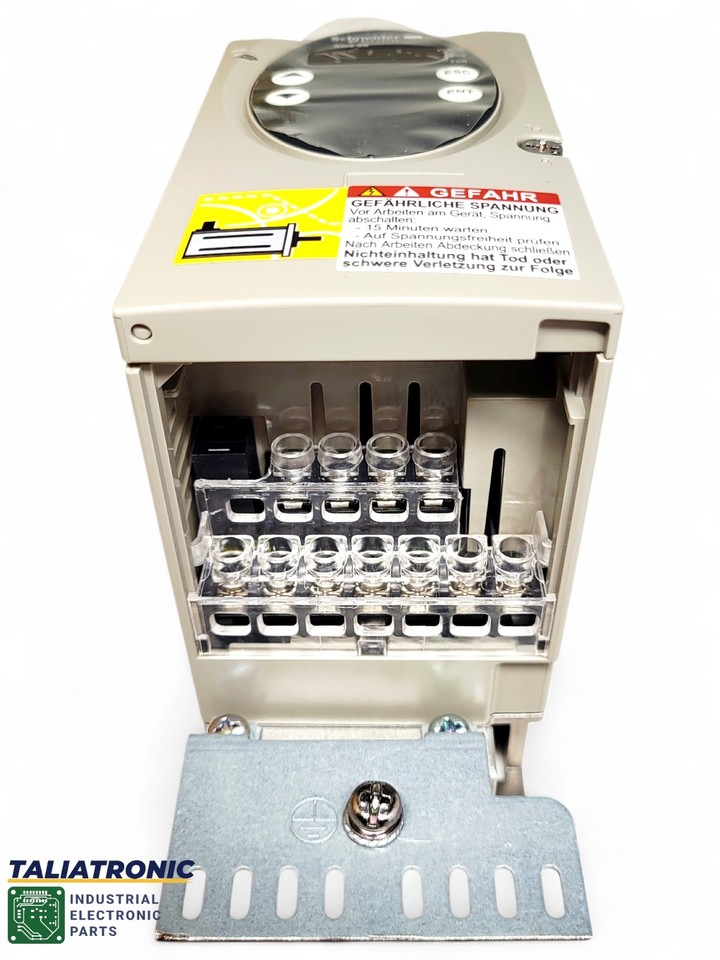 Schneider Electric SD328BU68S2 Servoregler REV 1.502 ,Neu ohne OVP, New ...