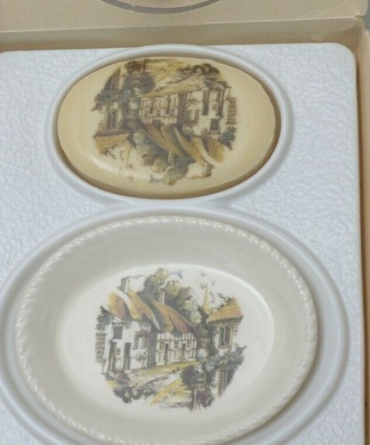 Lownds Pateman Floral Charm Pottery Soap Dish & Fragrant Soap | eBay