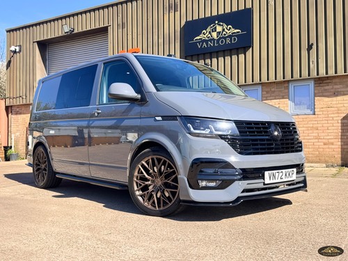 2022 VW Transporter T6.1 T32 Highline Kombi Auto 150BHP DSG Pure Grey ...