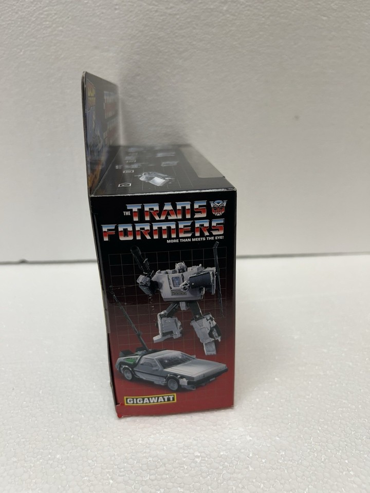 Back to The Future Hasbro Delorean Gigawatt Transformers Back To The ...