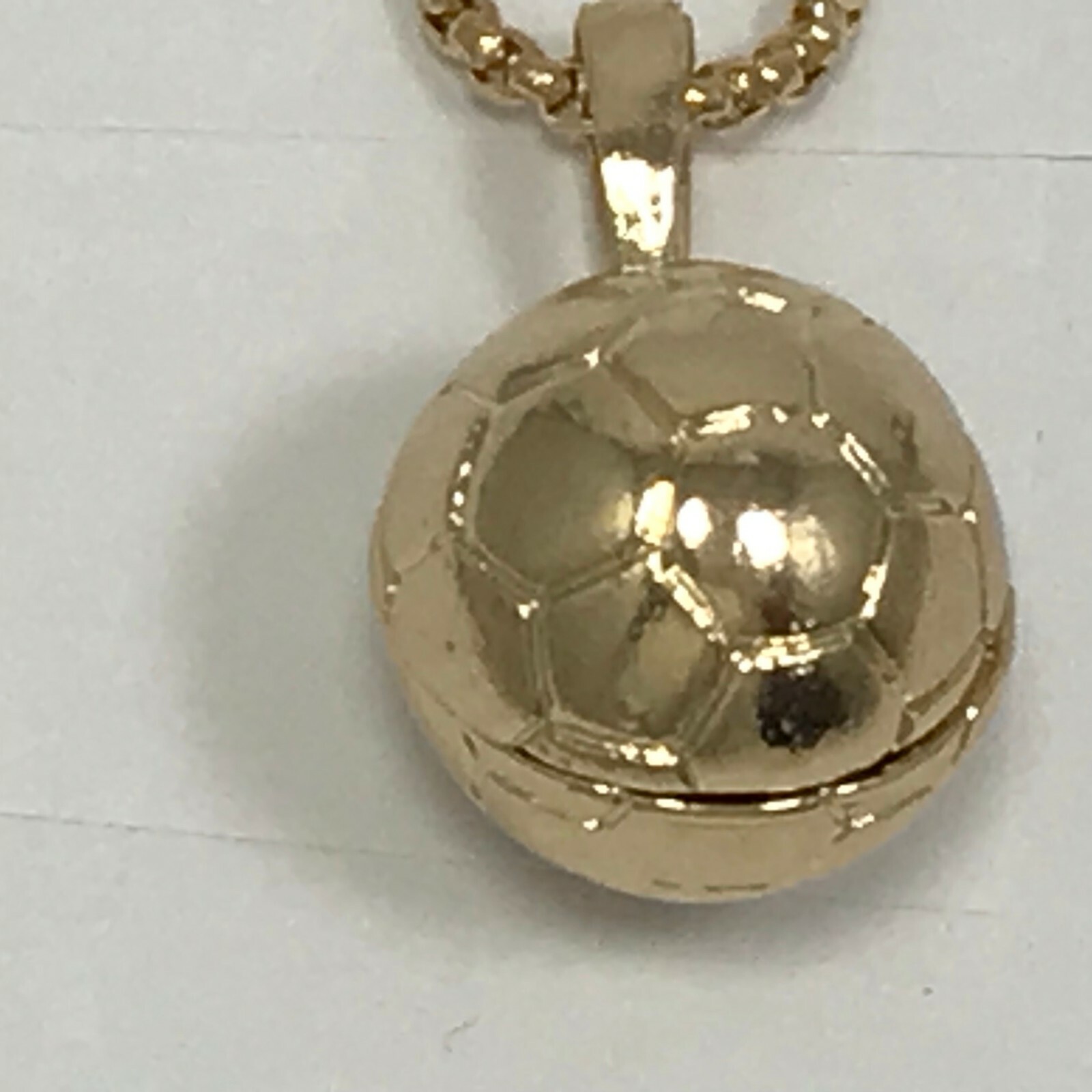 14k Gold Plated Succor Ball Shinny Pendant Necklace Link Chain Sports ...