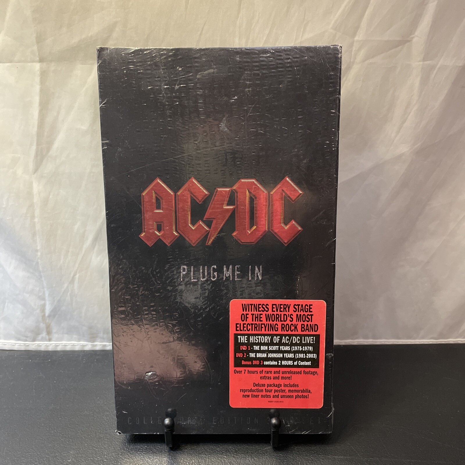 AC/DC - Plug Me In (DVD, 2007, 3-Disc Set, Deluxe Edition) for sale ...