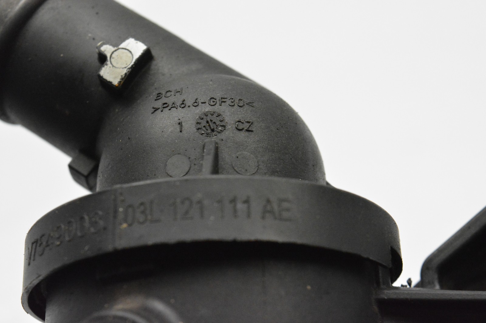 VOLKSWAGEN GOLF MK6 2008 2013 2.0 TDI ENGINE THERMOSTAT HOUSING ...