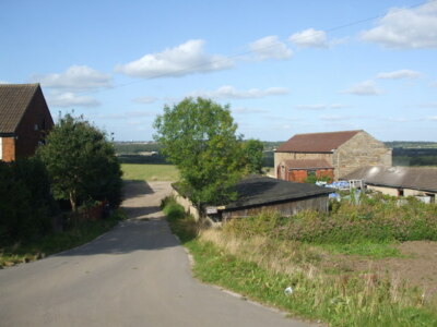 Photo 6x4 Haigh Cottage Farm Rothwell c2009 | eBay UK