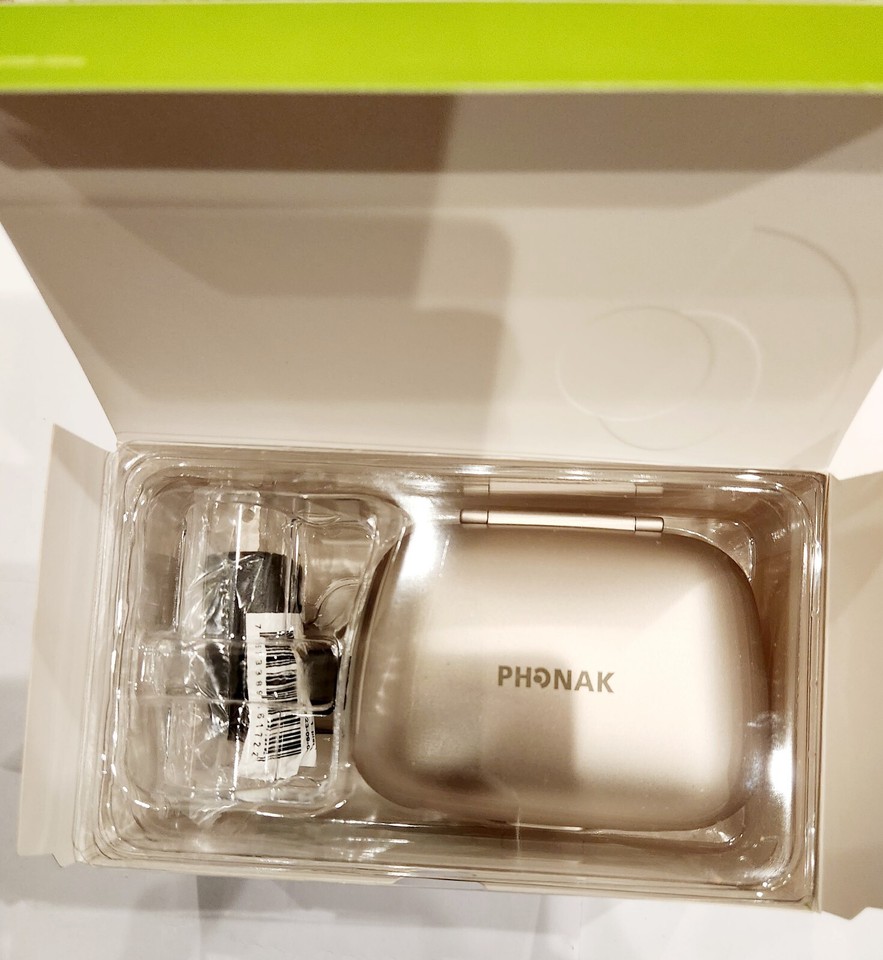 PHONAK™ CHARGER CASE (BTE-2) RIC MARVEL & PARADISE RECHARGEABLE AIDS ...