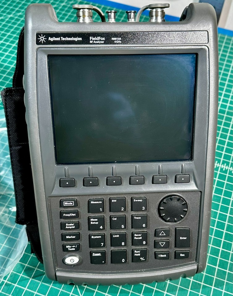 Agilent FieldFox N9913A RF Analyzer w/ options 233, 211, 210, 030 | eBay