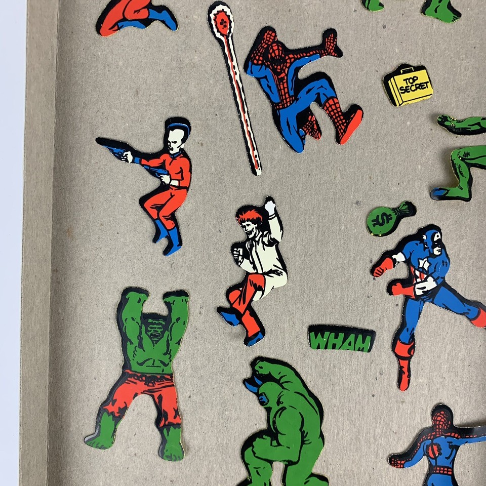 Vintage MARVEL 1983 SUPER HEROES Colorforms Play Set Hulk Spiderman ...