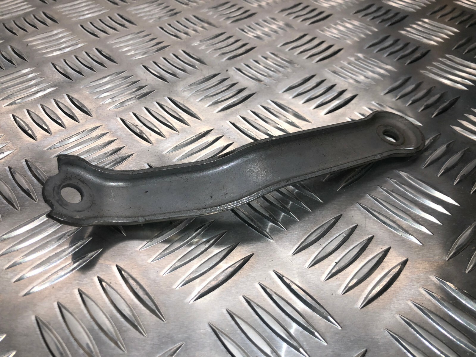 E1 Mercedes-Benz Sprinter engine ancillary bracket A6510962840 | eBay