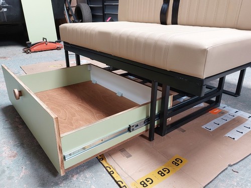 Rock n roll bed with integral drawer. Fits t4 t5 t6 vivaro Vito trafic ...