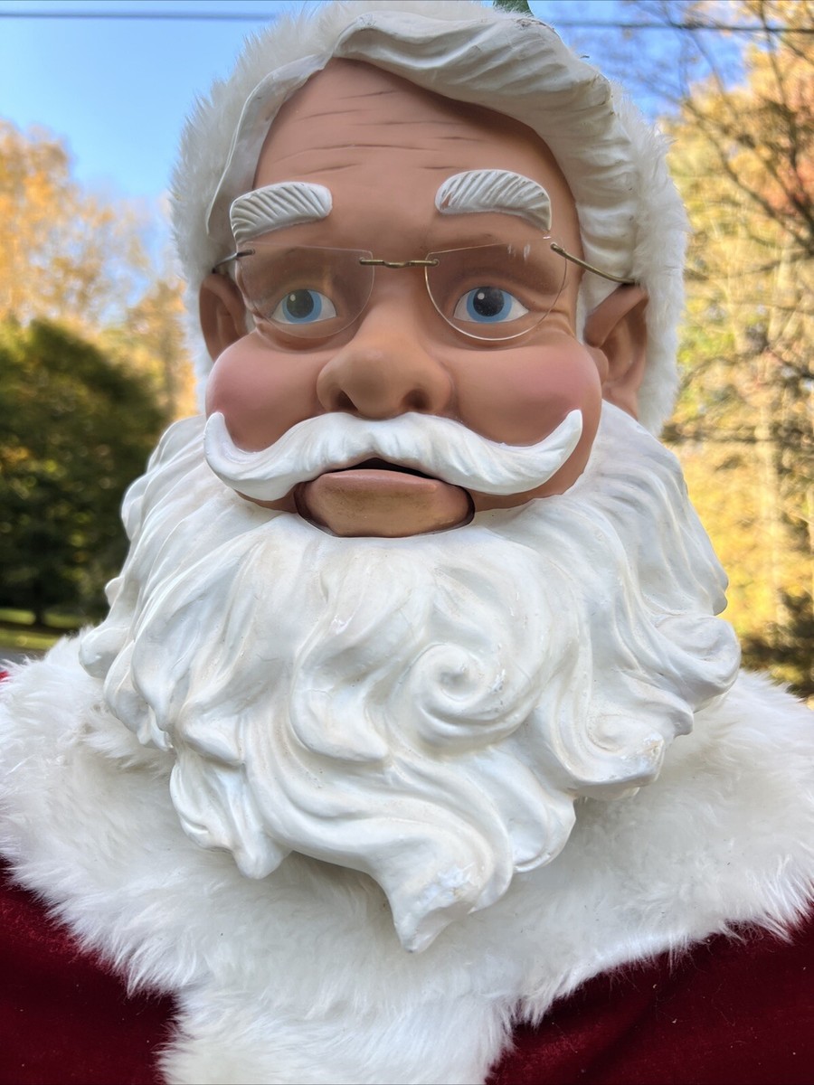 Life Size Singing Santa