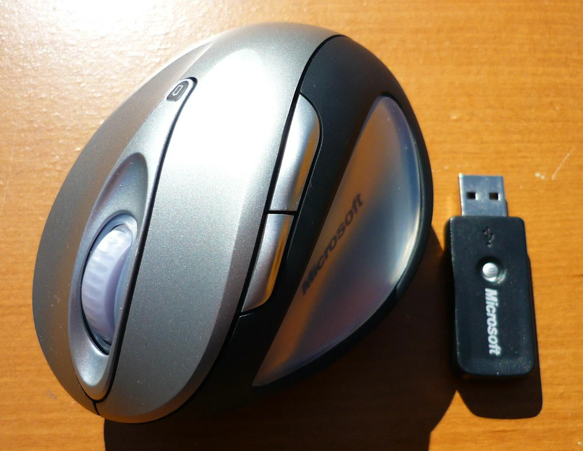 Microsoft Ergonomic Mouse 7000