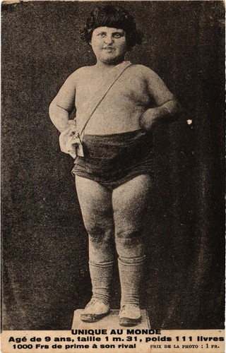 PC 9 YEARS OLD 1M31CM AND 111 POUNDS CIRCUS ENTERTAINMENT (a39171 ...