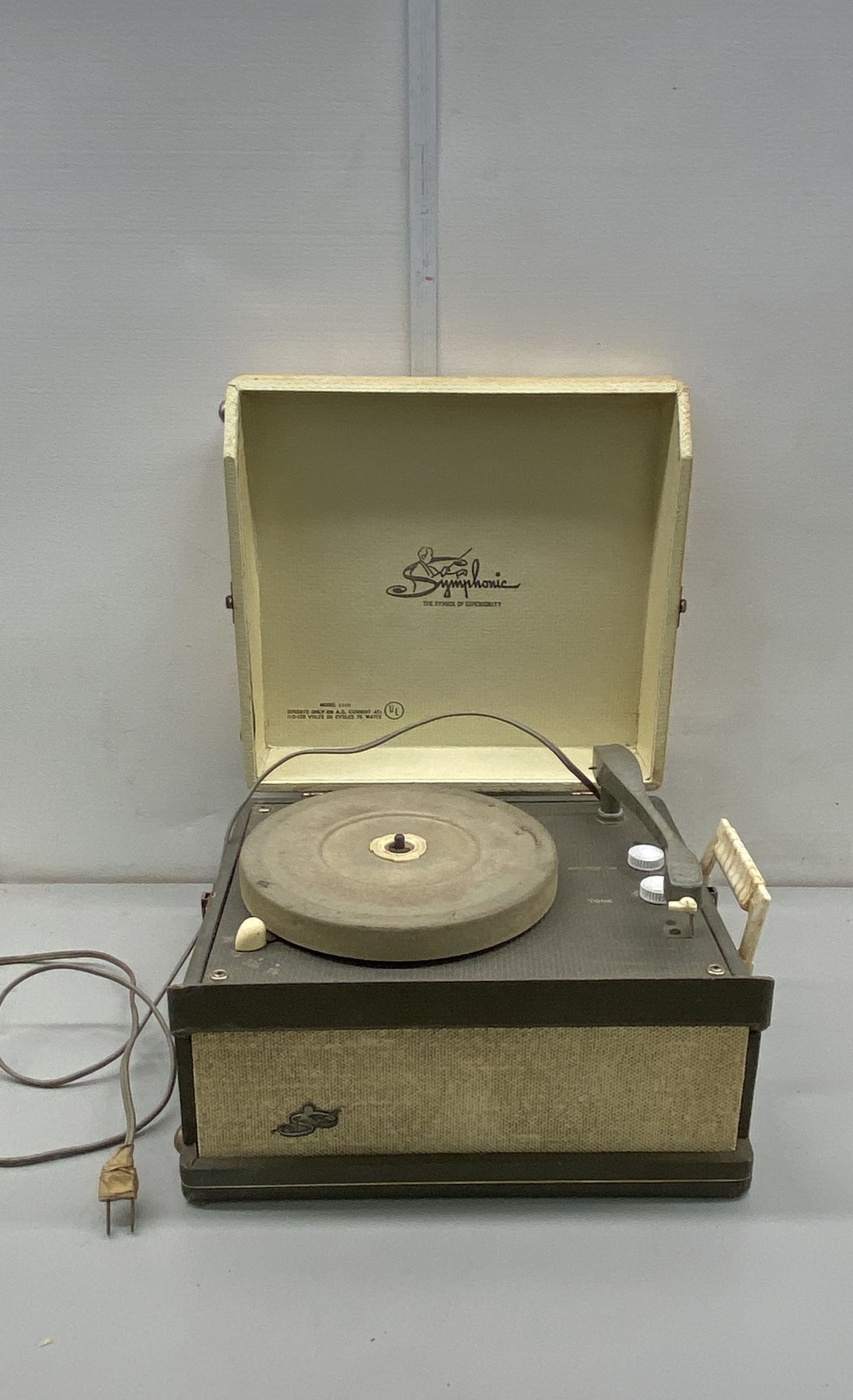 Vintage Symphonic 1115 Portable Tube Record Player 3-Speed Phonograph ...
