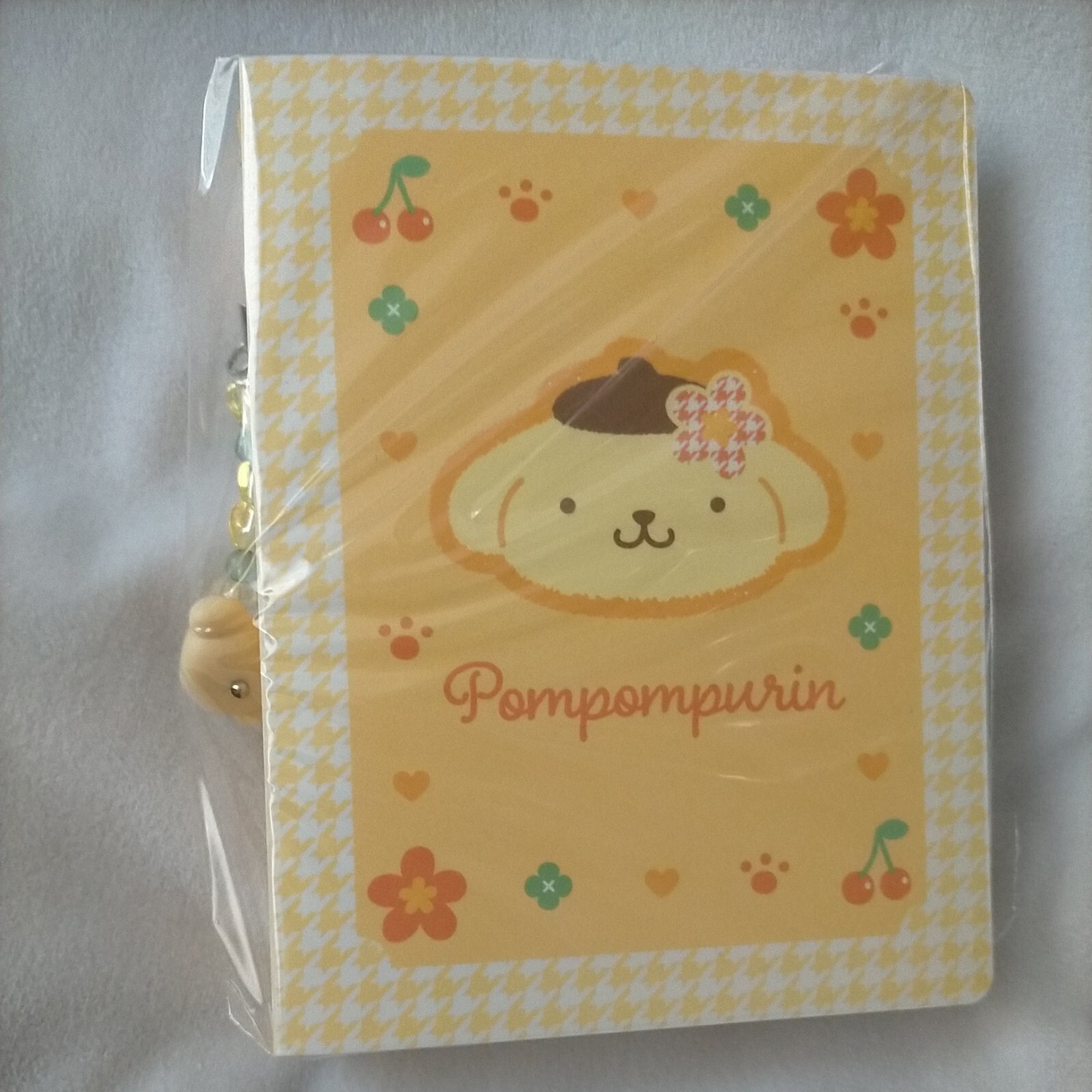 Sanrio Pompompurin Purin card case album Collect Book 200 pockets for ...