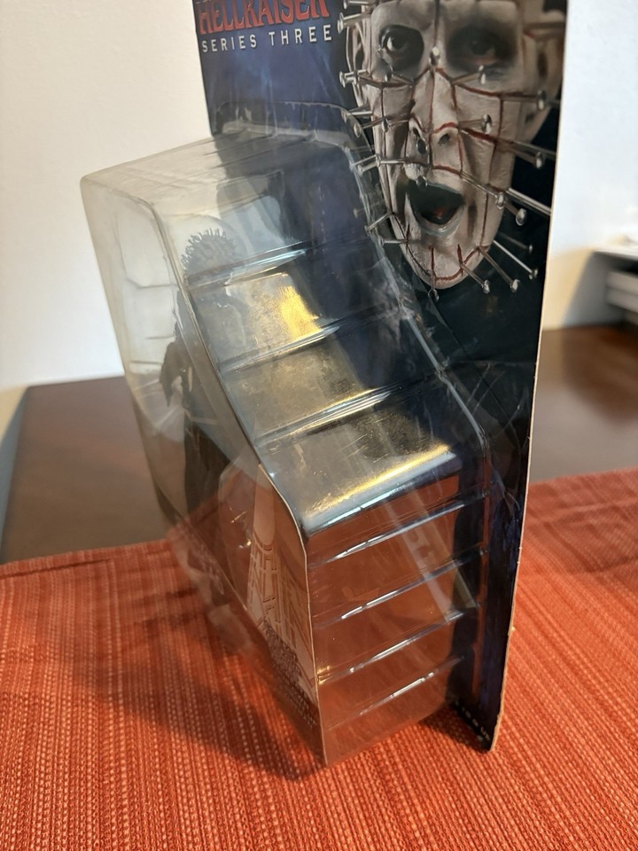 Hellraiser Series Three Hell on Earth Pinhead Action Figure | eBay