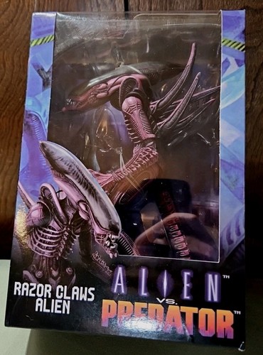 NECA Alien vs Predator Razor Claws Xenomorph 7" Figure Video Arcade ...