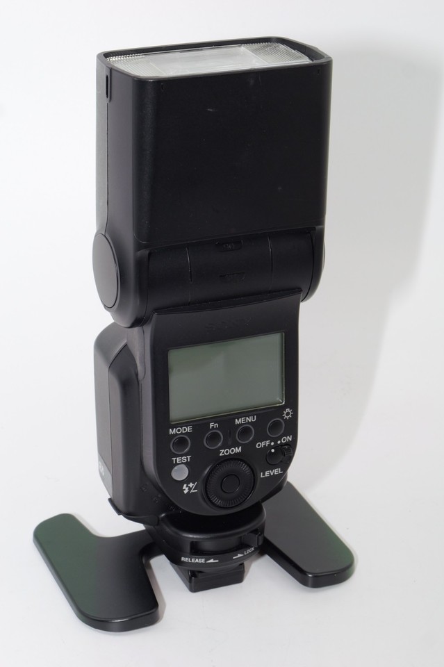 Sony A99 HVL-F60M Cyder-shot A dedicated electronic flash unit. BOXED ...