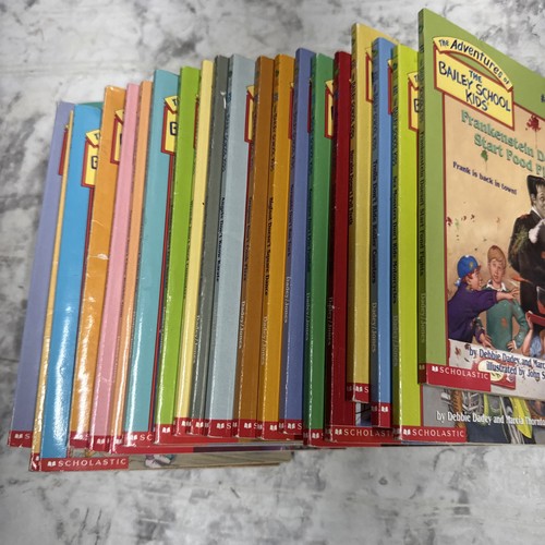 The Bailey School Kids Book Lot Of 19 - Dadey/Jones - Kids Chapter ...