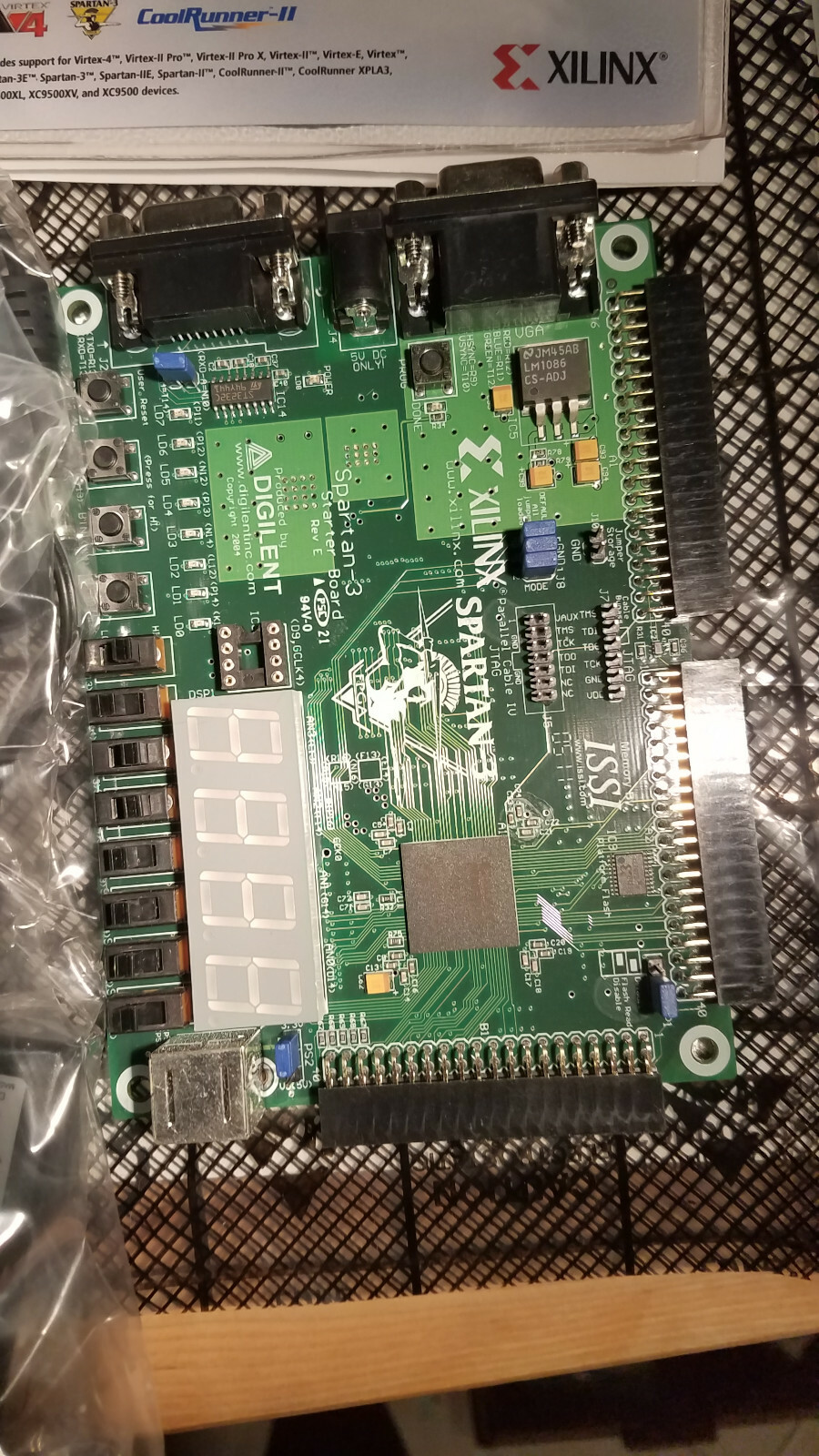 XILINX SPARTAN-3 PLATFORM FPGAs KIT | eBay