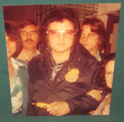 Elvis Presley 8 x 10 Color Photo 1970's Dick Grob David Stanley Badge ...