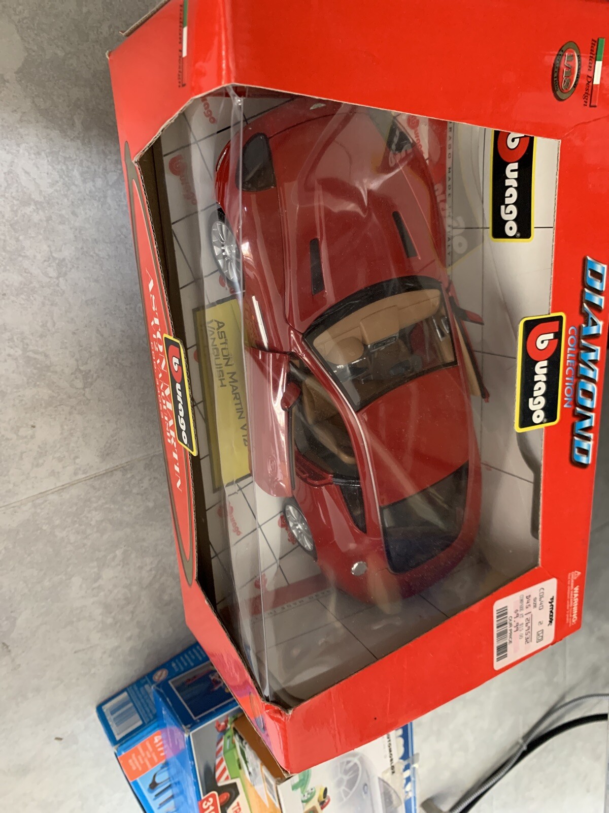 BURAGO ASTON MARTIN V12 VANQUISH NEUF DANS SA BOITE 34063 | eBay