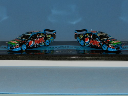 Authentic Coll. 1/43 2015 Prodrive FGX 1-2 Finish Sandown 500 Twin Set ...