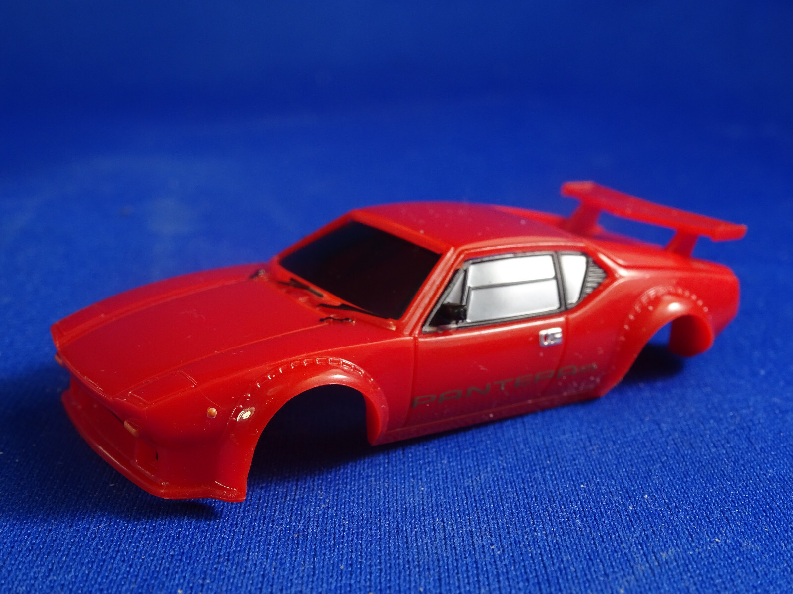 ROAD RACE REPLICAS RED/GOLD PANTERA GT5 HO SLOT CAR- RRR AURORA T-JET ...