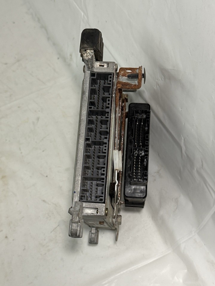 Honda CRV CR-V A/T 1998 ECU ECM Engine Computer & ABS Module OEM 37820 ...