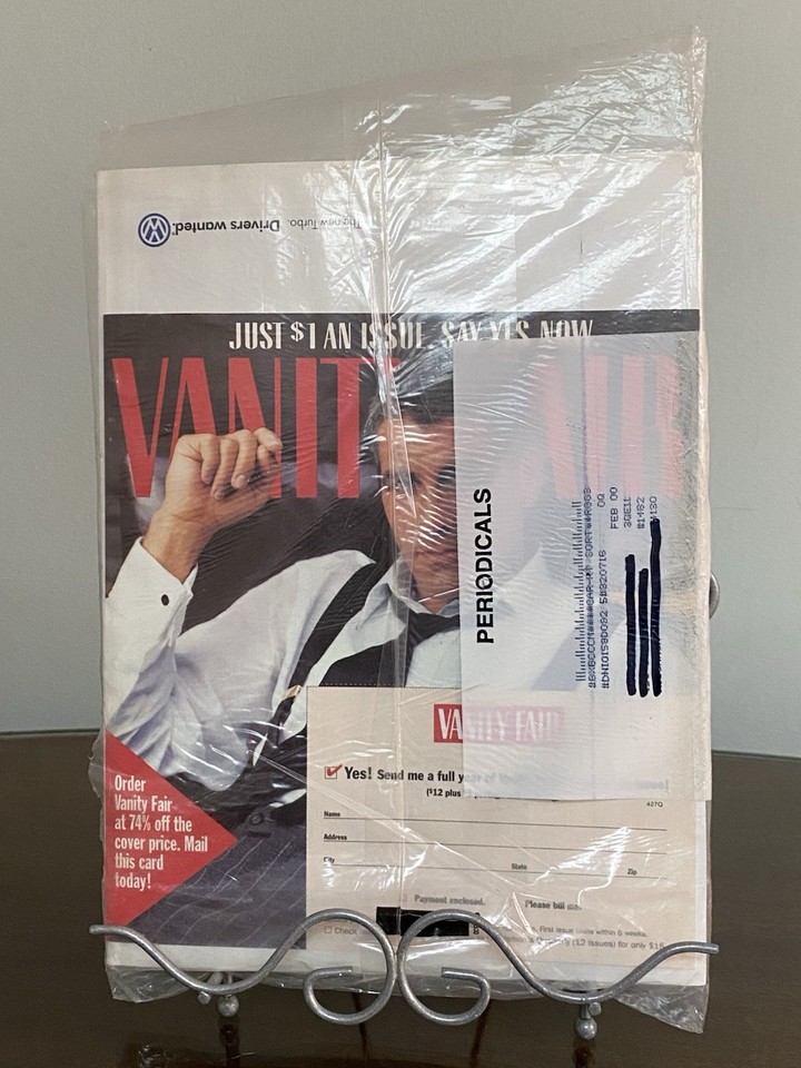 June 1999 GQ Magazine The Awesome Powers of Mike Myers New Factory ...