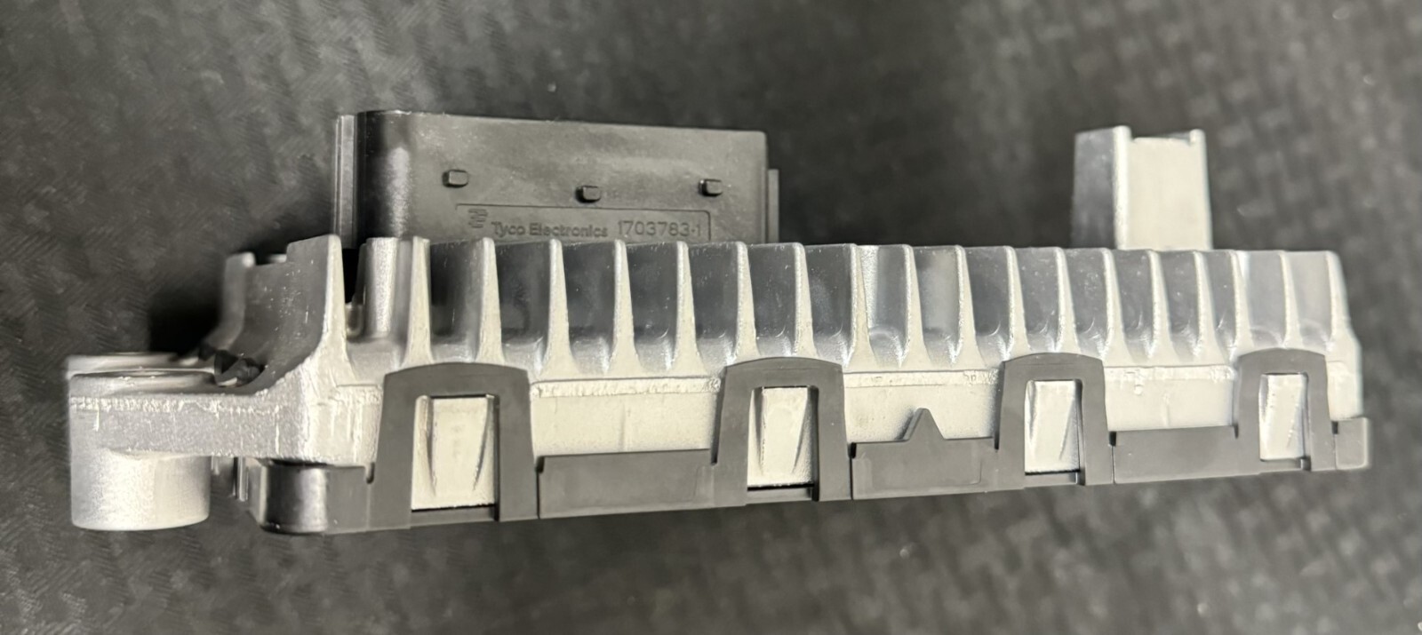 Volvo Truck D13 Aftertreatment Control Module Unit ACM Def 21063597 OEM ...