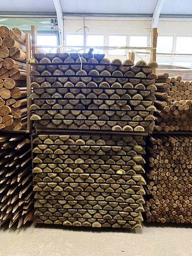 25 x Half Round Wooden Fence Posts 1.8m tall x 100mm wide pressure ...