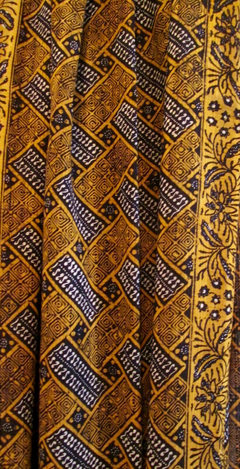 NEW Vintage Handmade, Indonesian Batik Crepe silk sha… - Gem