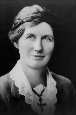 Poster, Many Sizes; Elizabeth Reid Mccombs, Possibly While She Was New ...