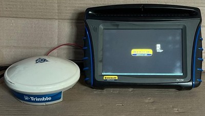 Trimble Display New Holland FM-750 RTX/ RTK Variable Rate & AG25 ...
