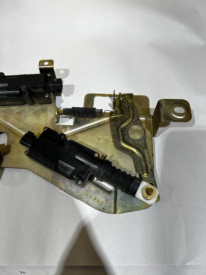 2002-2005 Ford Explorer OEM rear hatch latch cable junction w ...